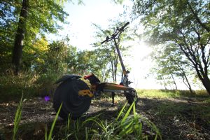 Topriding Foholo F15 Review — The $999 Scooter That’s Fast AF - Amped ...