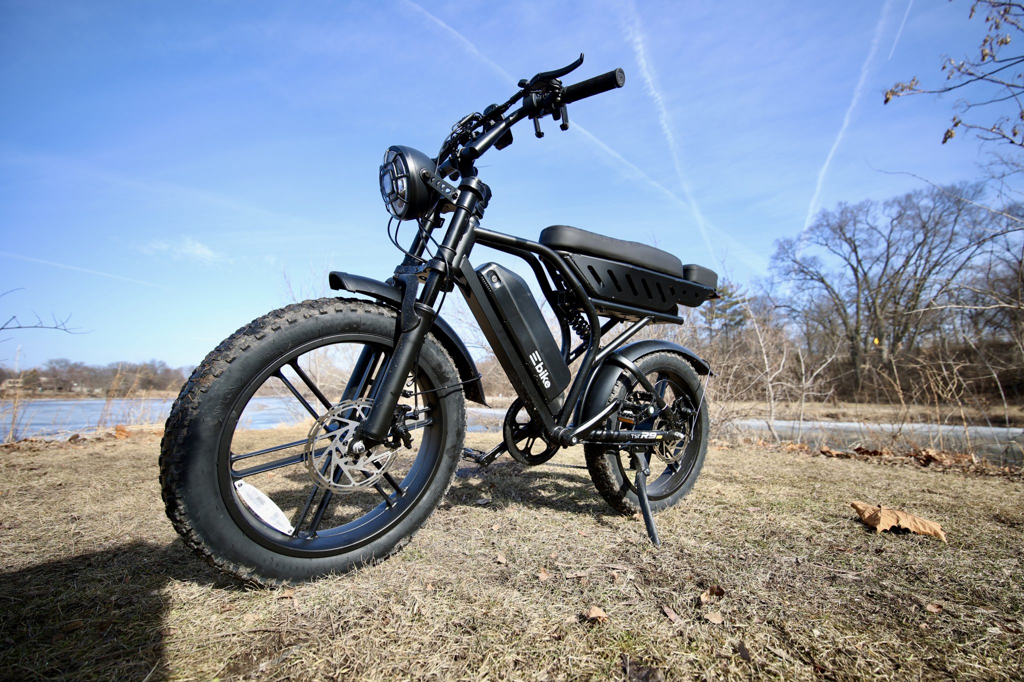 TST R9 Review — Big Range That's Easy On Your Wallet - Amped Cycle ...